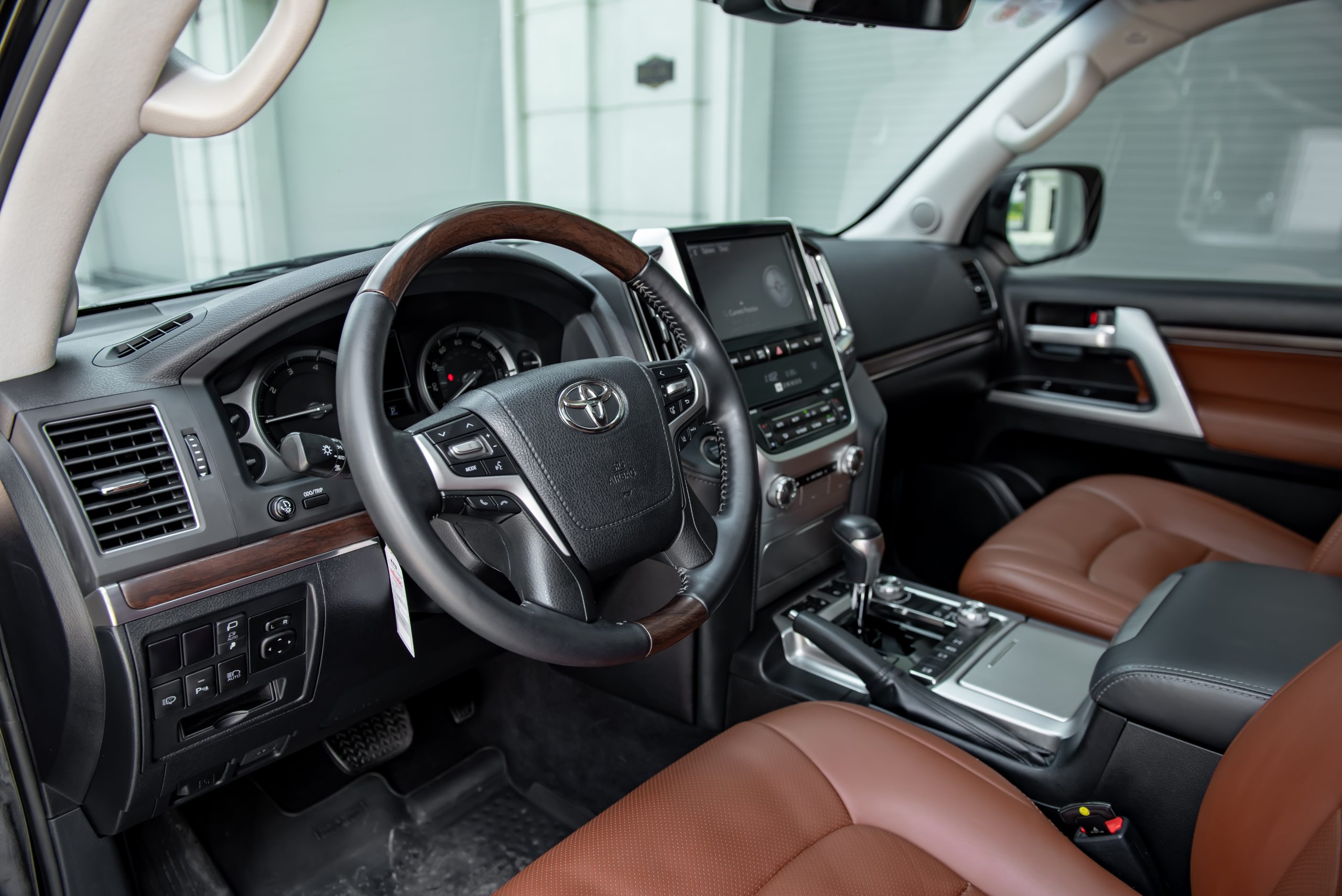 Toyota Land Cruiser V8 5.7 2018 – Auto 568